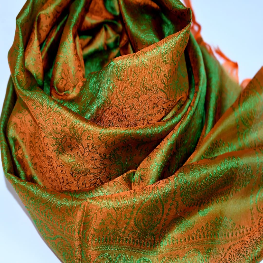 Colectia de Esarfe-Saluri Premium din Matase Naturala de Varanasi – www ...
